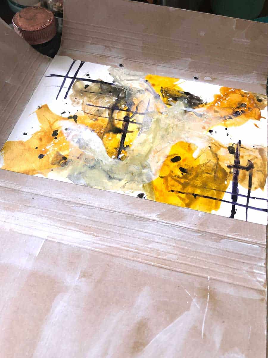 Bumble Bee Folio Mini Album With Gloss Sprays · Artsy Fartsy Life