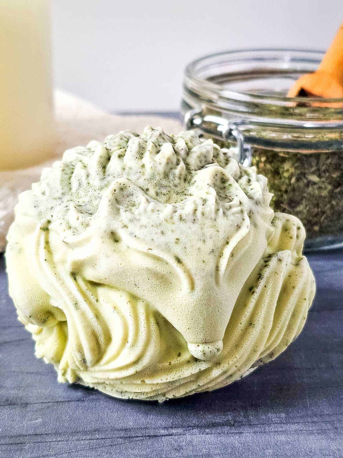 Foxy Peppermint & Eucalyptus Soap with Essential Oils · Artsy Fartsy Life