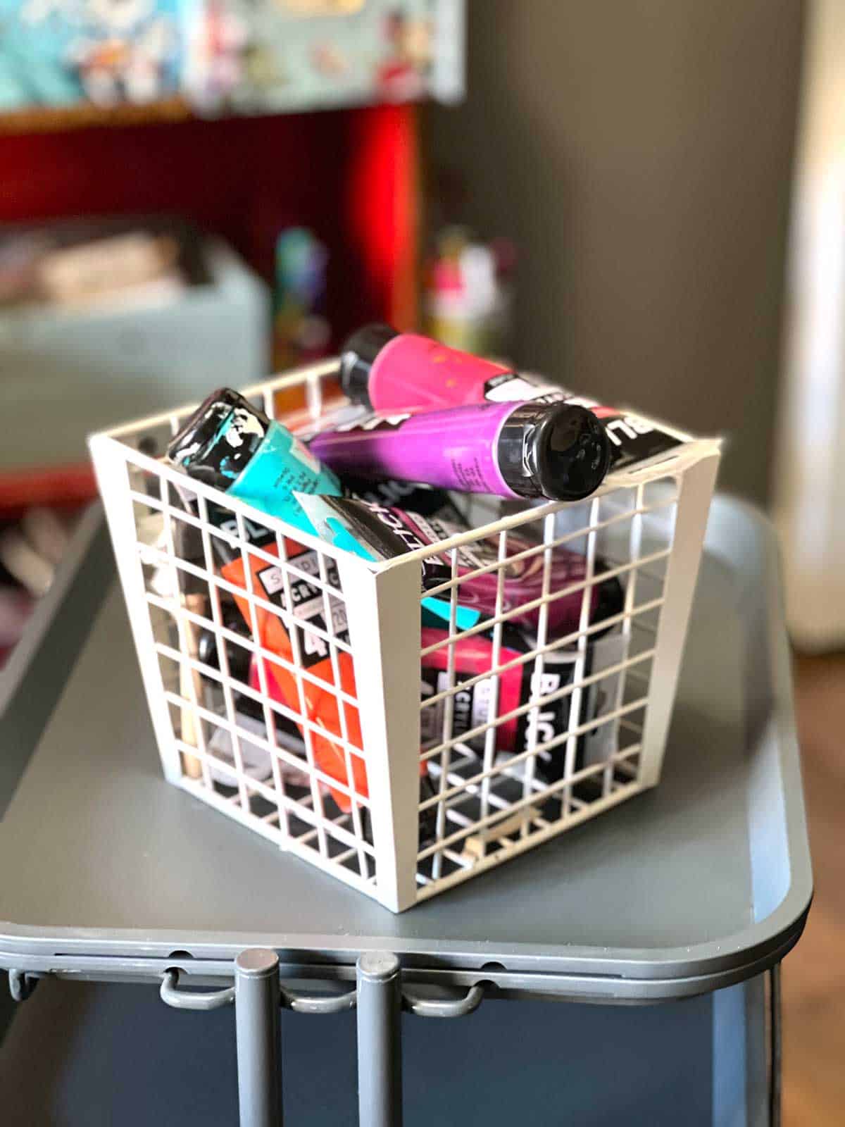 5 Ways I Organize My Paint · Artsy Fartsy Life