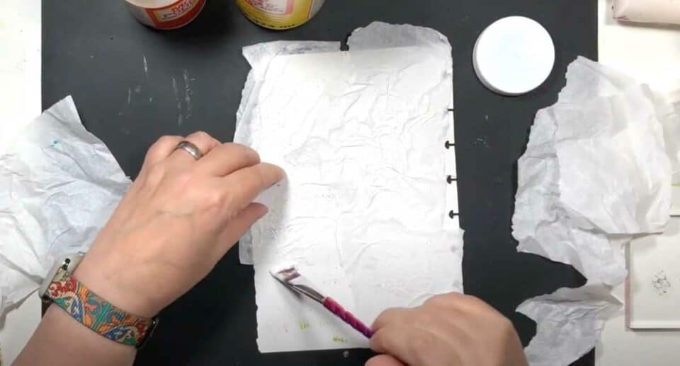 6 Ways To Make Easy Mixed Media Backgrounds · Artsy Fartsy Life