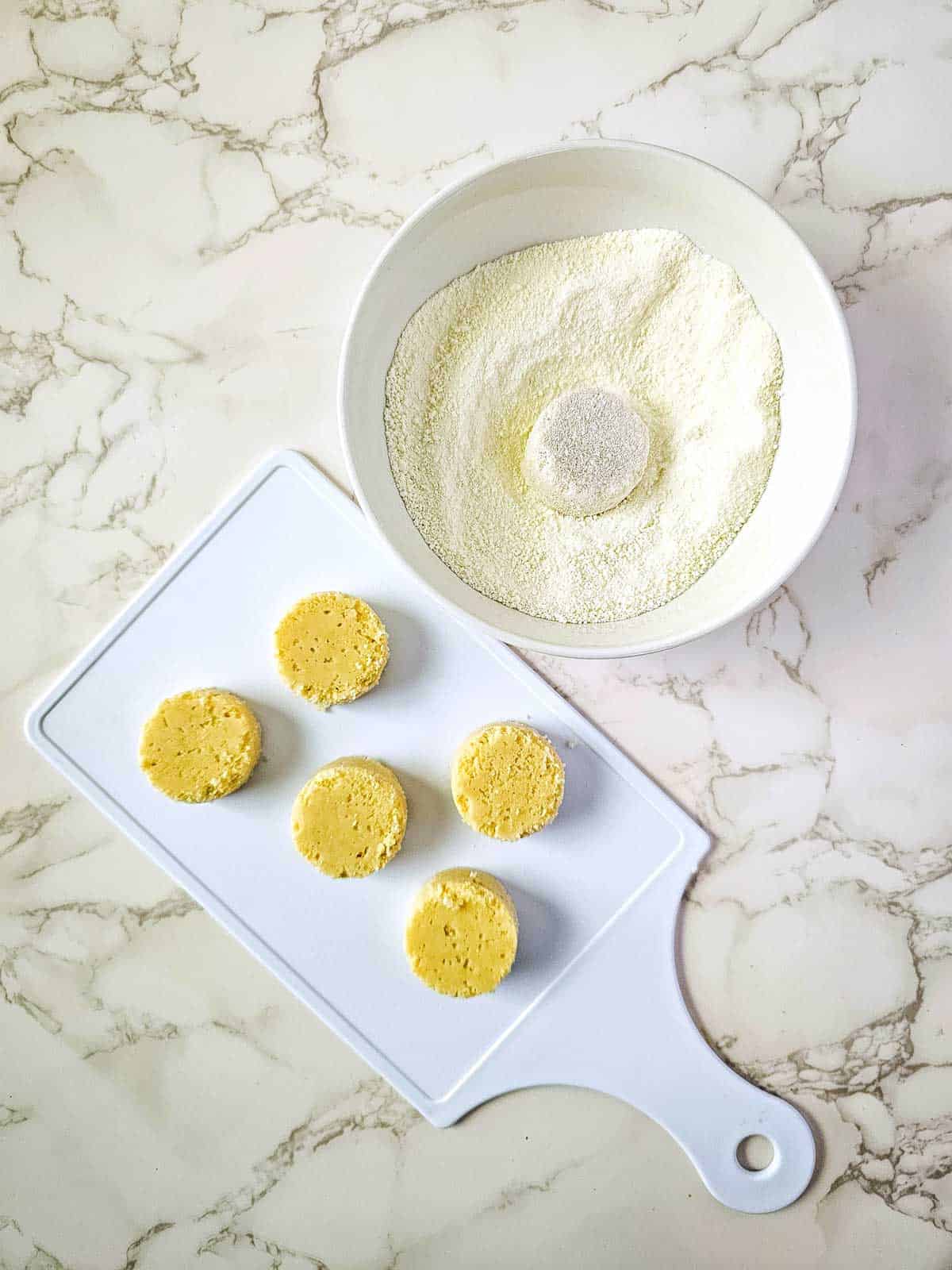 Eco-Friendly Beauty - How To Make DIY Bath Melts · Artsy Fartsy Life