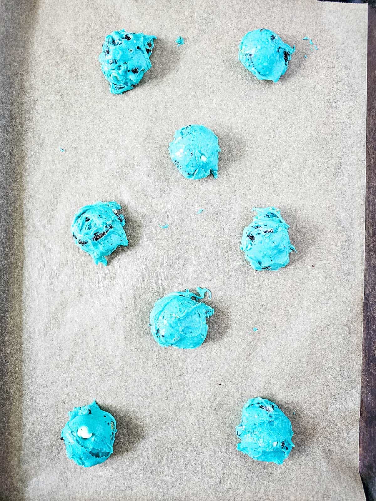 Blue Cookie Monster Cake Mix Cookies · Artsy Fartsy Life