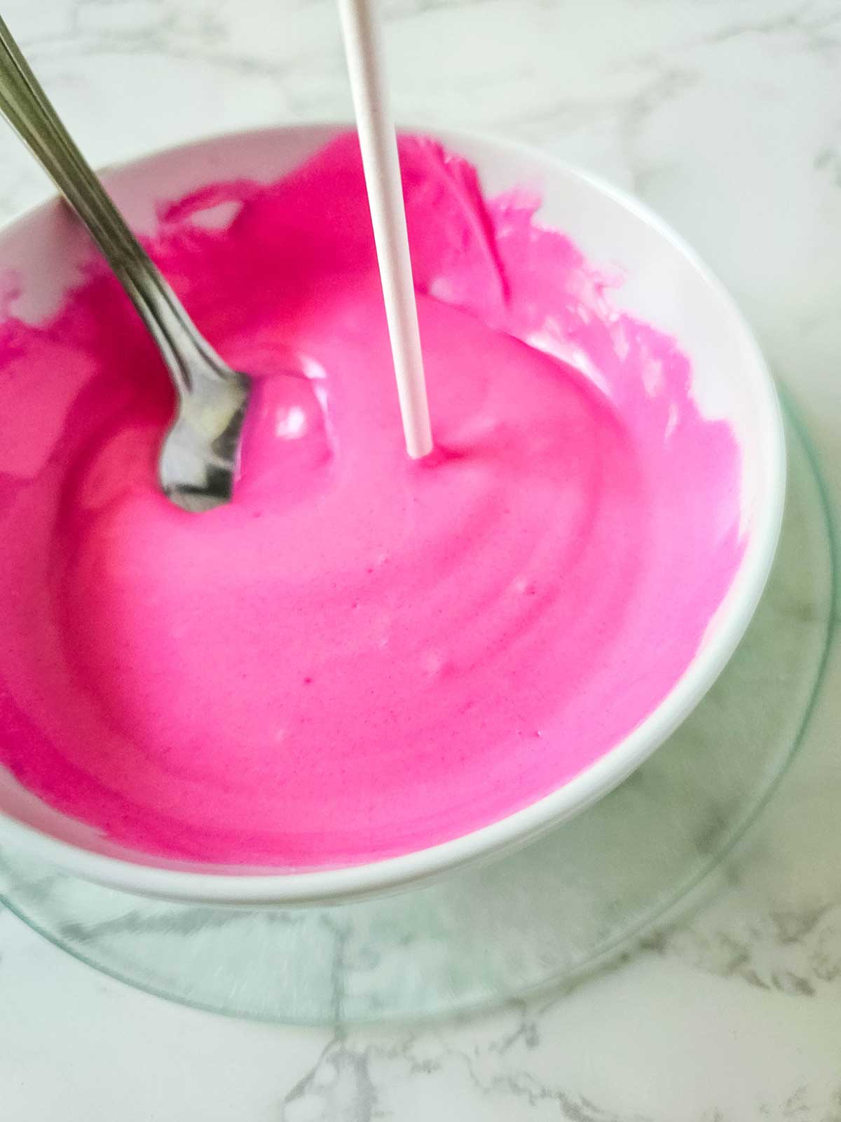 Super Simple Pink Cake Pops! Starbucks Dupe · Artsy Fartsy Life