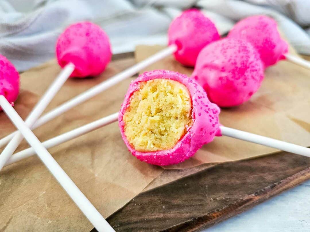 Super Simple Pink Cake Pops! Starbucks Dupe · Artsy Fartsy Life