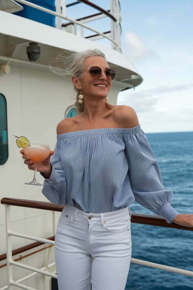 15 Fun Outfits to Wear on a Warm Cruise for Women Over 50 · Artsy ...