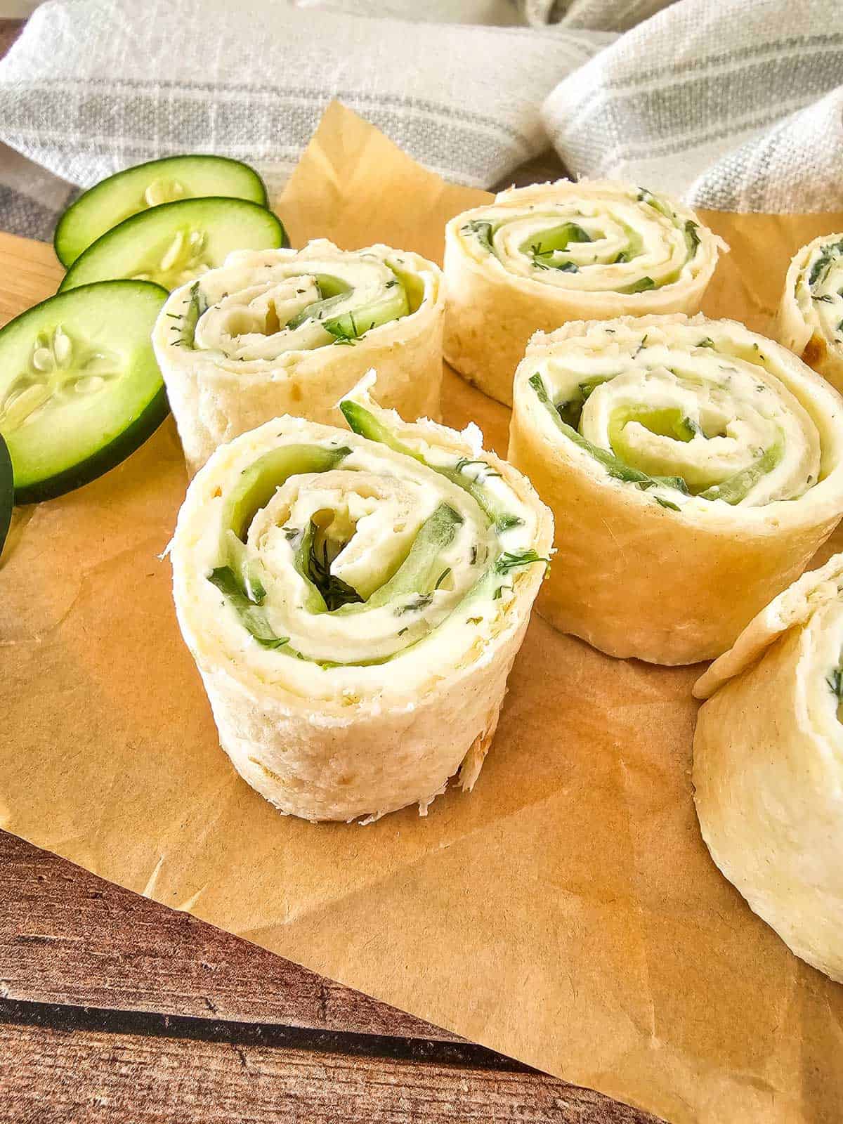 Cucumber and Dill Pinwheel Appetizers (Like My Mom Used to Make ...