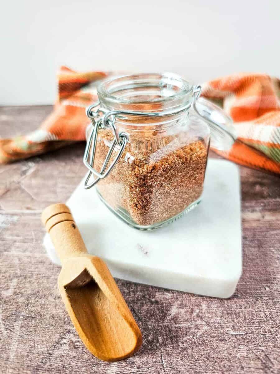 Amazing Homemade Burger Seasoning (Great for Grilling and BBQs) · Artsy ...