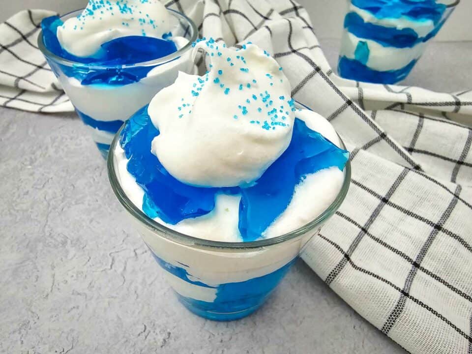 Blueberry Cool Whip Mousse - Super Easy No Bake Dessert · Artsy Fartsy Life