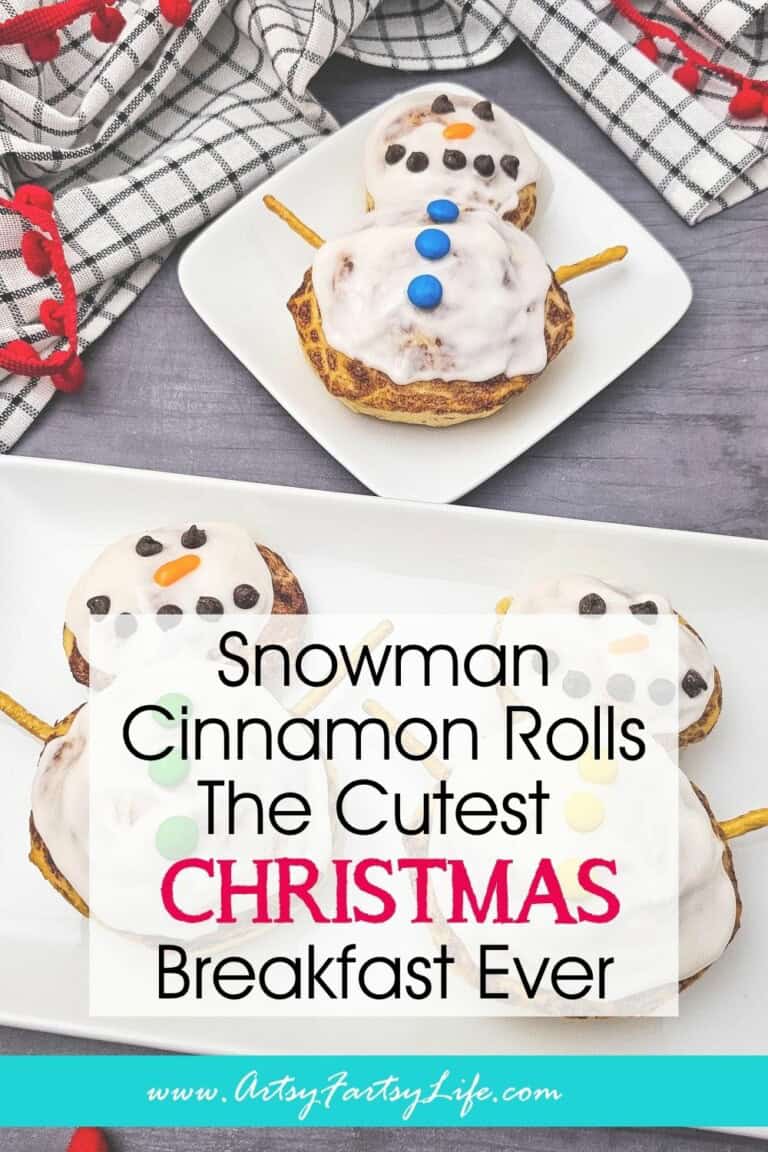 Snowman Cinnamon Rolls – The Cutest Christmas Breakfast Ever! · Artsy ...