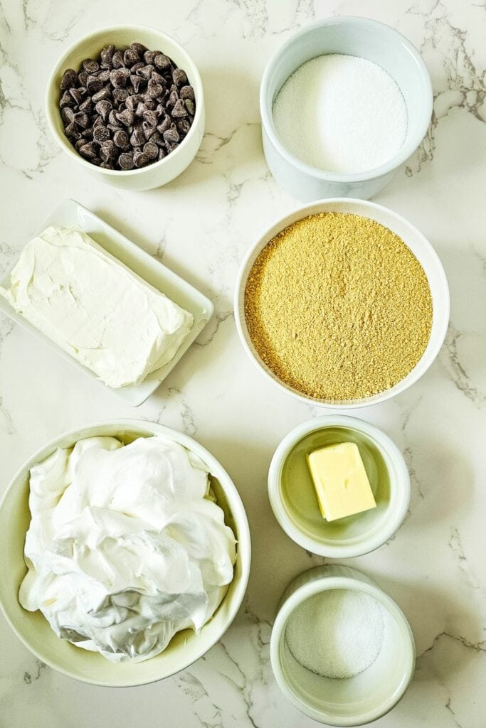 No-Bake Chocolate Chip Cheesecake - A Classic Crowd-Pleaser! · Artsy ...